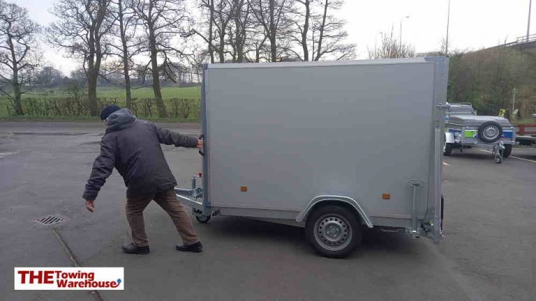 Lider Fourgon 42920 un-Braked Box Van Trailer GW 750kg, 230 x 135 x ...
