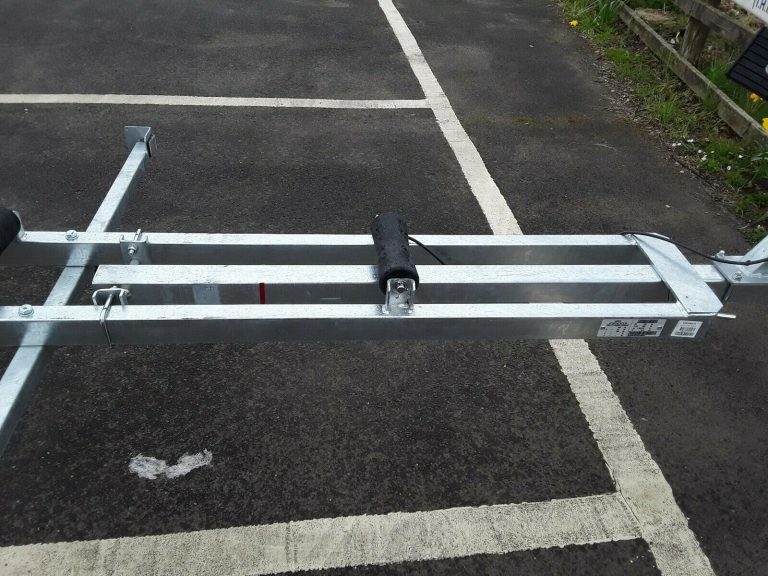 Sun Way Galaxy SW385M16 Break-back Boat trailer | Lider Trailers