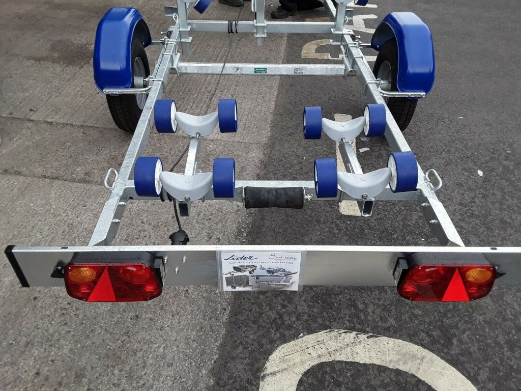 Sun Way Galaxy SW385M16 Break-back Boat trailer | Lider Trailers