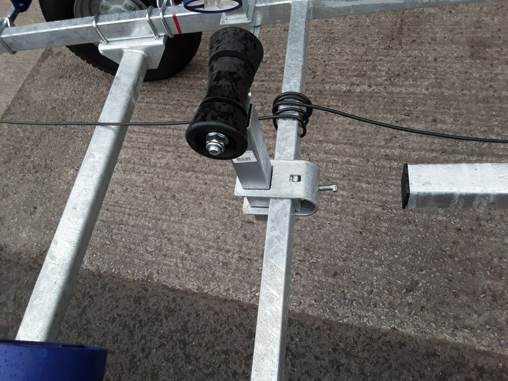 Sun Way Galaxy SW385M16 Break-back Boat trailer | Lider Trailers
